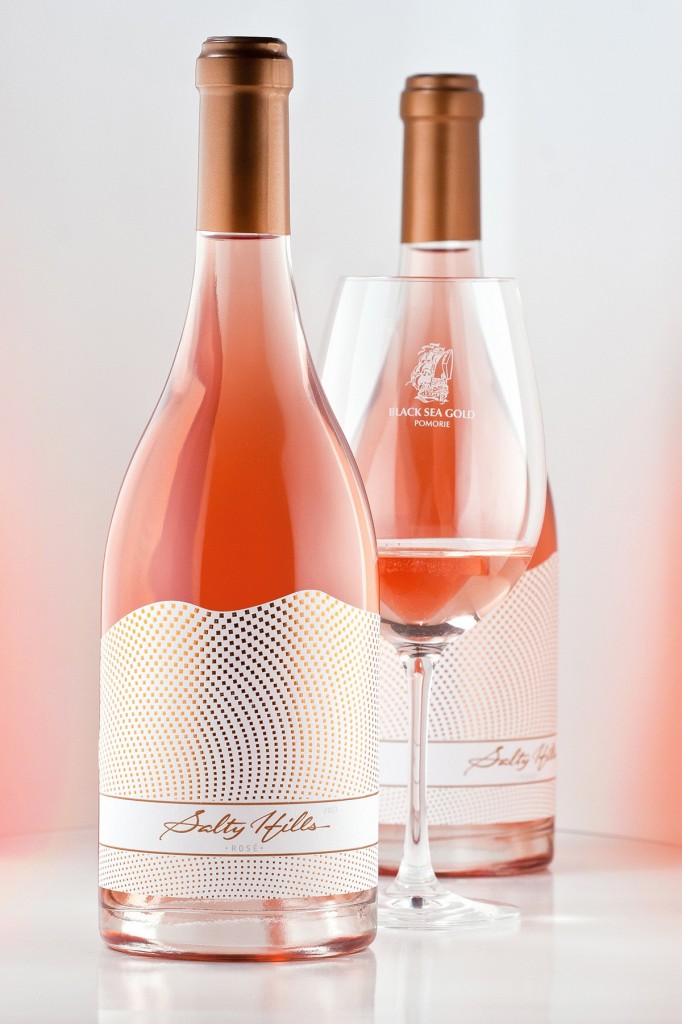 Salty Hills wine labels – a pattern of thousands salt crystals