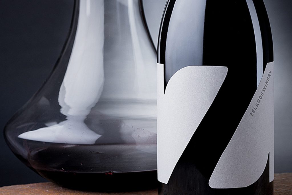 The Labelmaker's Z Wine Labels featured by Nudi o Vestiti