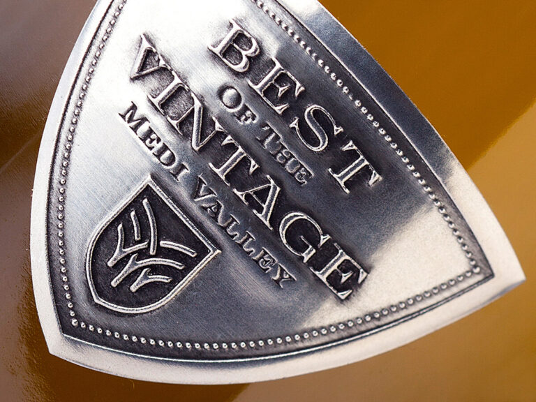 Metal Wine Label Design for Medi Valley by the Labelmaker